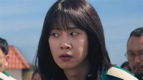 Squid Game Star Park Sung Hoon Comes Under Fire Over Pornographic Post Daily Mail Online