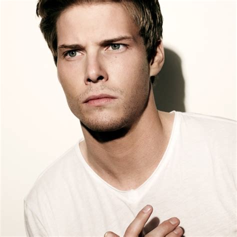 Hunter Parrish Gorgeous Gentlemen