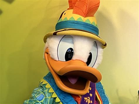 Donalds Dino Bash Lite Disney Over 50