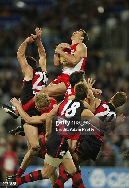 712 Leo Barry Photos And High Res Pictures Getty Images