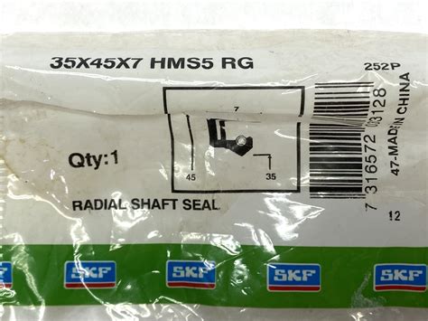 35x45x7 Hms5 Rg Skf Radial Shaft Seal New Open Box