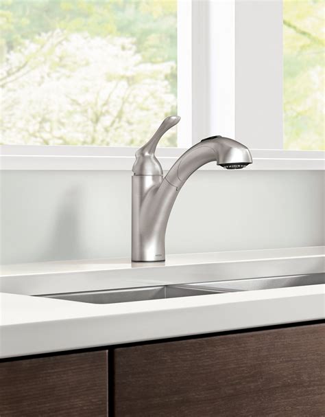 Moen Pull Out Single Handle Kitchen Faucet And Reviews Wayfair Canada