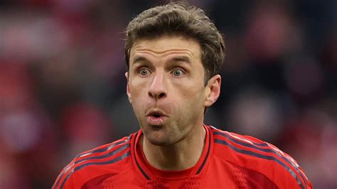 Chiamata A Sorpresa Per Thomas Müller Lo Vuole Lex Barcellona Foto