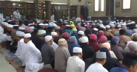 Abu Bakar Ash Shiddiq Teladan Iman Dan Pengorbanan Abadi Darul Asyraf