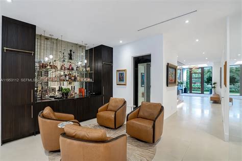 6031 Sw 88th St Stunning 7 7m Canal Front Contemporary Estate In