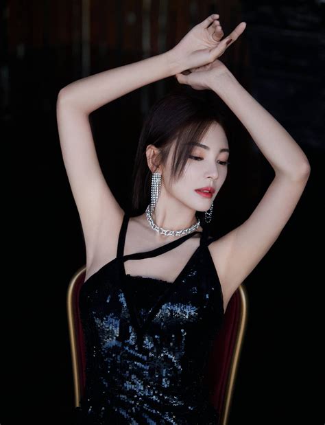 美女图——张雨绮 搜狐大视野 搜狐新闻