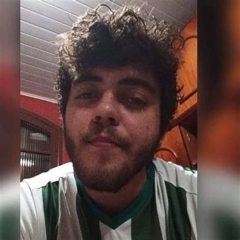 Everton Oliveira Evertonnotreve95 • Threads Say More