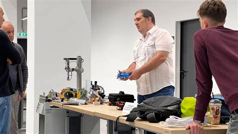 Studenții De La Universitatea Tehnică și Au Expus Invențiile La Utcn