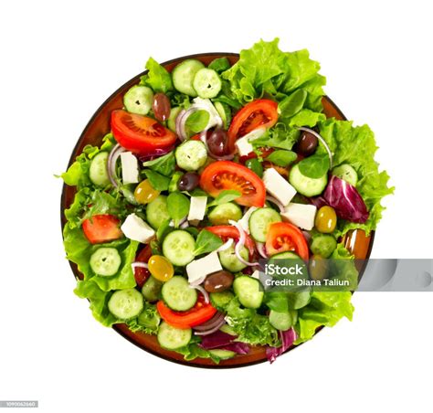 Photo Libre De Droit De Salade Grecque Isolé Sur Blanc Banque Dimages