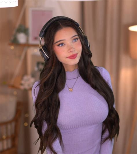 Lydia Wilson Lydiavioletofficial • Threads Say More