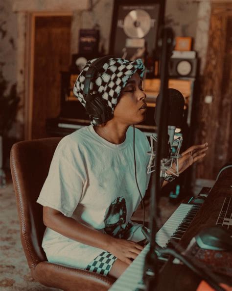 Float Janelle Monae Dance at Winifred Thompson blog