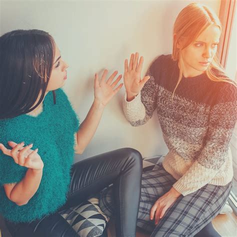 9 Ways To Deal With Nosy People Without Being Rude Happier Human