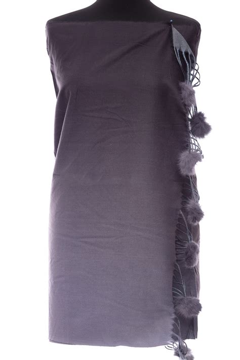 Esarfa Din Casmir Cu Fata Dubla Si Ciucuri Din Blanita Naturala Degrade Gri