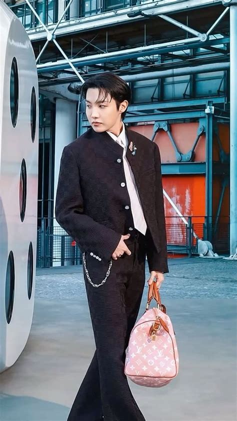 J Hope Louis Vuitton Event June 2025 Wallpaper In 2025 Hoseok