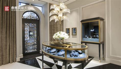 高端珠宝展柜鼎贵展柜大师 专注展柜定制23年