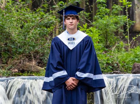 Mark Denton On Linkedin Lifeinfocus Markdentryphotography Seniorportraits Portraits Senior…