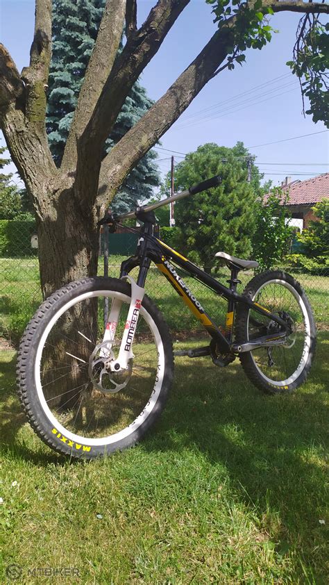 Nukeproof Snap Dirt A Bmx Mtbiker Bazár