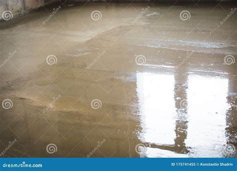 Self Leveling Floor Floor Repair Liquid Mixture Leveling Flooring