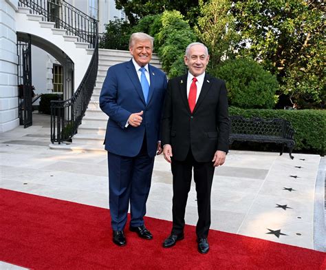 Netanyahu Ts Trump ‘b 2 Mezuzah Crafted From Iranian Missile