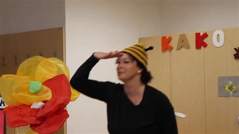 Vrtec TurniŠČe Kako Živijo Čebele 1del Youtube