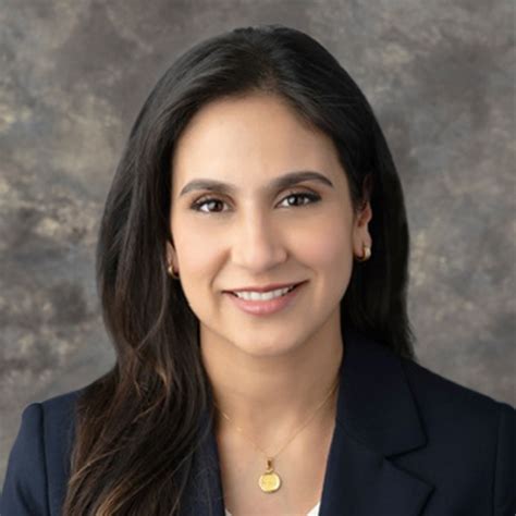 Ayesha Yahya Do Orthocincy