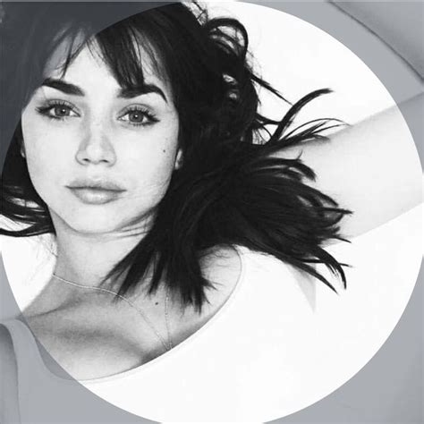 ابو نونَ On Tiktok Em 2025 Atrizes Modelos Garotas