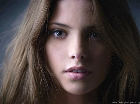 Ashley Greene Wallpaper