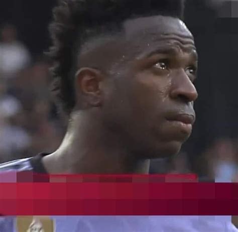 Ahmed Bassi On Twitter يحبون اللون الأسود في كل شي إلا البشر