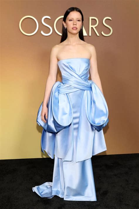 Mia Goth Dazzles Wore Sculptural Blue Satin Dior Gown At The 2025