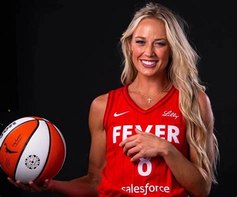 Sophie Cunningham Blasts Wild New Wnba Trend Stop Throwing Dildos On