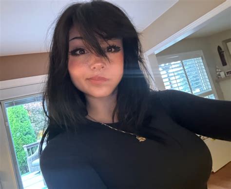 Jules Julzzess Posts X