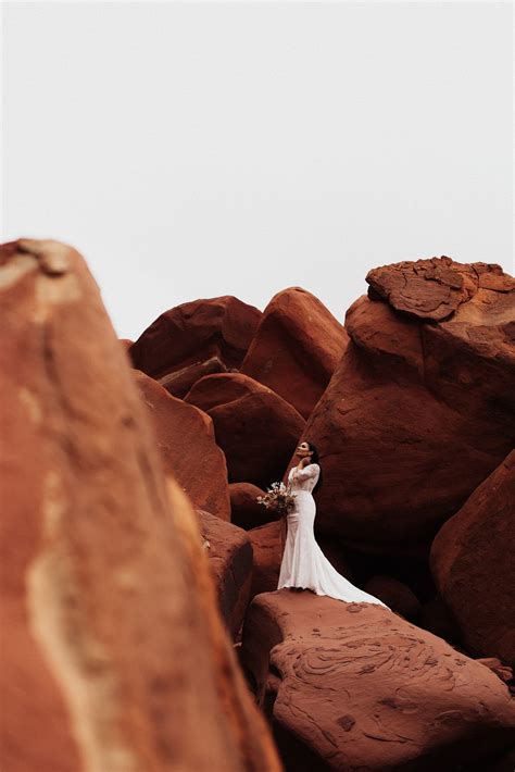 Winter Elopement At The Amangiri Resort In Utah Artofit