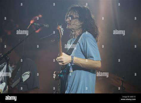 Stu Mackenzie Young King Gizzard And The Lizard Wizard Stu Mackenzie