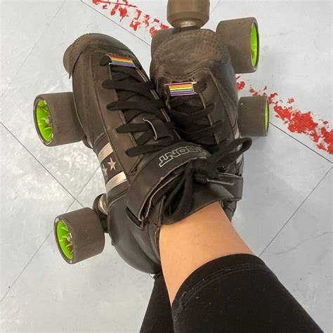 Rainbow Pride Flag Pin Lgbtq Pin Gay Pins And Buttons Lgbt T Gay Rianbow Flag Enamel