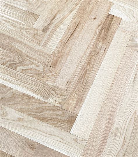 Unfinished European Oak Herringbone 70mm X 22mm X 490mm Solid Parquet Wood Flooring