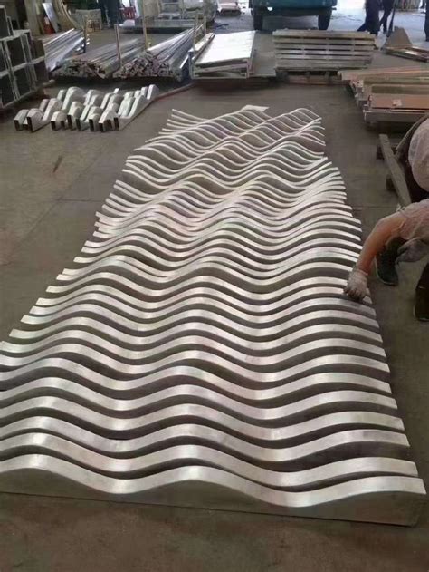 Wave Baffle Ceiling Architecture Ceiling Baffle Ceiling Metal Ceiling