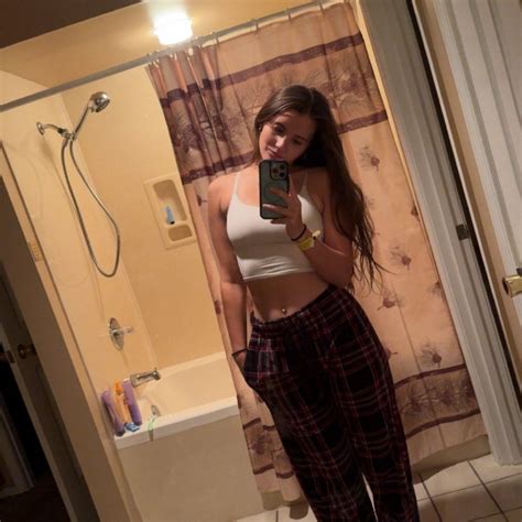 Jaeda Jaeda Mullins20 Snapchat Stories Spotlight And Lenses