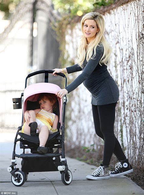 Holly Madison Focuses On Daughter Rainbow After Ugly War With Kendra