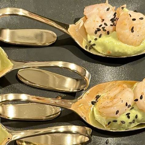Amuse Met Avocado En Gamba Renées Eettafel