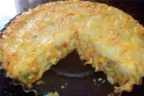 Torta De Legumes Bem Cremosa E Recheada Que Fica Uma Delícia