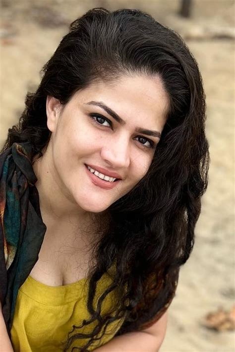 Angelina Lysen Wiki Biography Age Gallery Spouse And More