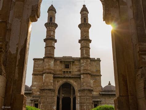 Vadodara Pavagadh And Champaner Day Tour Dari Ahmedabad Klook Indonesia