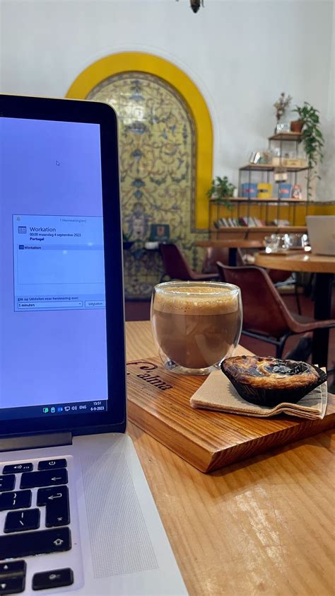 Working Abroad 🌍 Geke Van Der Kroef 33 Commentaren