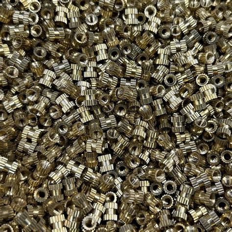 Round Brass Mounting Inserts For Electric Fitting Diameter M2 M5 At