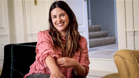 Amelia Warner Una Flux