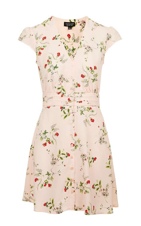 Pretty Tea Dresses Which Will Work On Any Summer Day