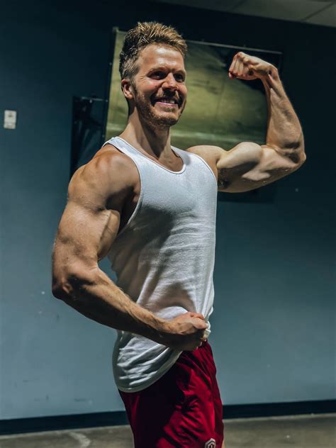 Fitness Science Motivation Transform Transformation Transformationtuesday Newyear