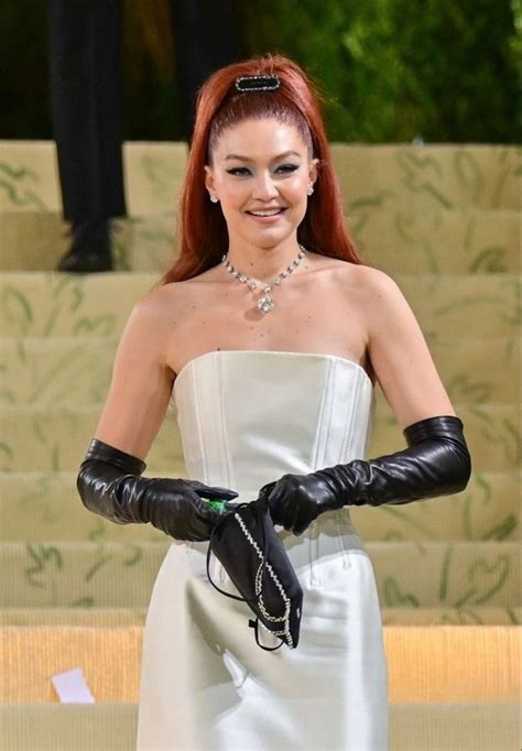 Gigi Hadid Elegant Gloves Strapless Dress Formal Met Gala