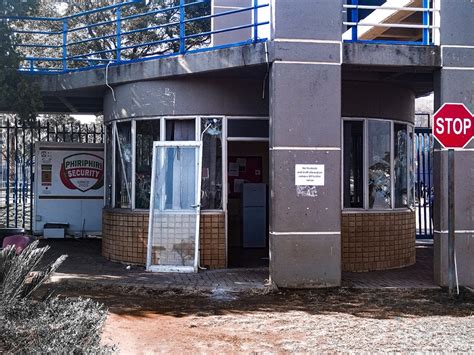 Vut Students Left Stranded After Being Kicked Off Campus Following