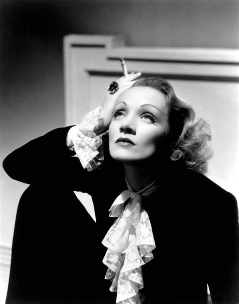 ‘blonde Venus Stunning Beauty Of Marlene Dietrich In The 1930s